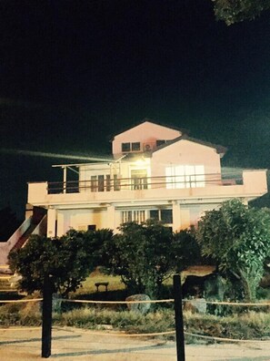 Fachada do alojamento