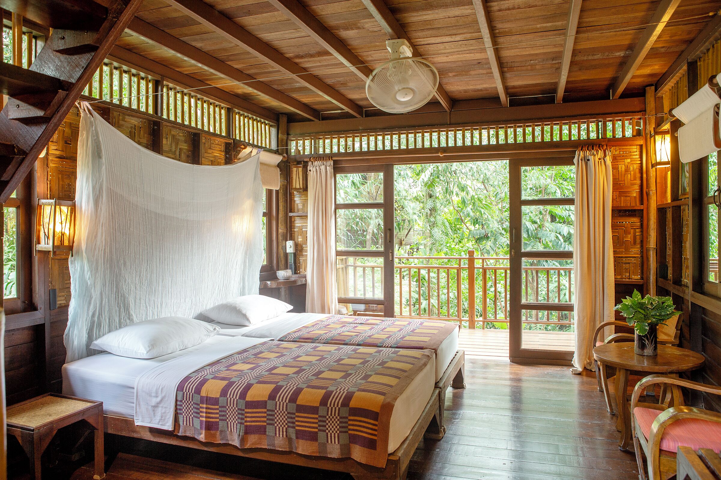 Treehouse 2-Storey | Cofre no quarto, com decoração personalizada 