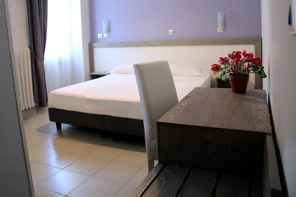 Quarto Duplo ou Twin | Lençóis de algodão egípcio, roupa de alta qualidade, edredões de penas 