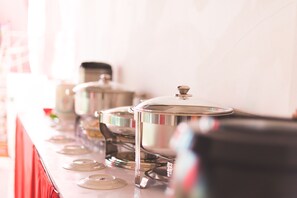 Pequeno-almoço inspirado na cozinha local diário incluído 