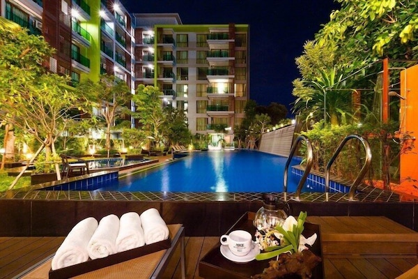 Piscina exterior