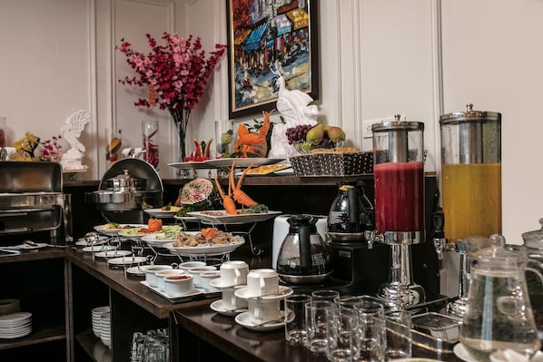 Buffet de pequeno-almoço