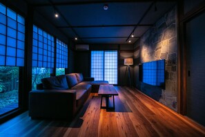 Quarto Premium, não fumadores (Suite, JP Western with Open-air Bath) | Cofre no quarto, Wi-fi grátis