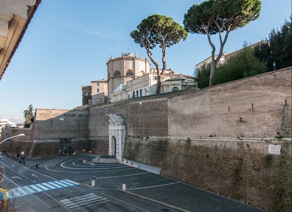My Bed Vatican Museum - Rome