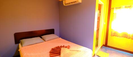 Quarto Standard, 1 cama de casal | Wi-fi grátis