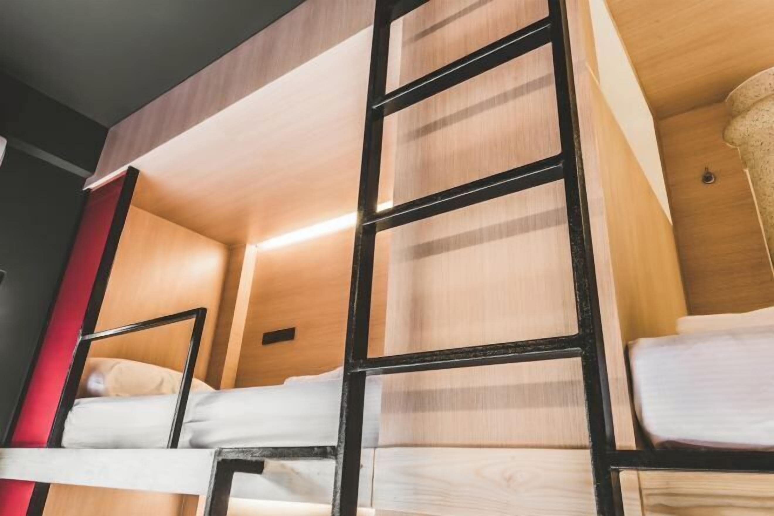 Wi-Fi de cortesia, roupa de cama