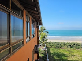Apartamento, 1 quarto, vista parcial para o mar (07/09) | Vista da sacada