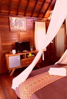 Bungalow Deluxe, 1 quarto, vista para o jardim | Roupa de alta qualidade, secretária, quartos insonorizados 