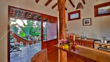 Bungalow Deluxe | Interior