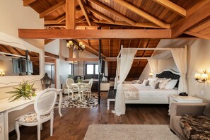 Suite Lua de Mel, banheira de hidromassagem (Master) | Roupa de alta qualidade, minibar, cofre no quarto