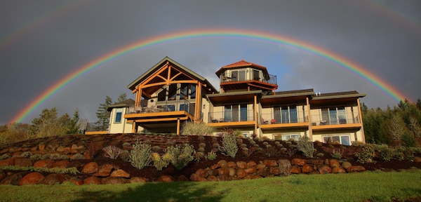 Bella Collina Bed & Breakfast - Oregon