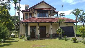 Villa, 4 quartos | Vista do quarto