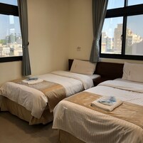 Quarto duplo standard | Cortinas blackout, Wi-Fi de cortesia, roupa de cama