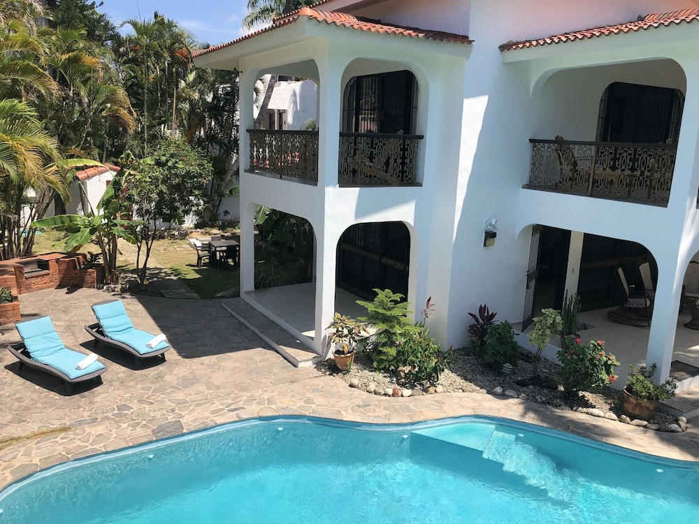 La Laguna Beach House Ocean And Mountain Views - Puerto Plata