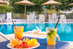 Sunshine Hotel in Greek Islands: Find Hotel Reviews, Rooms, and Prices ...