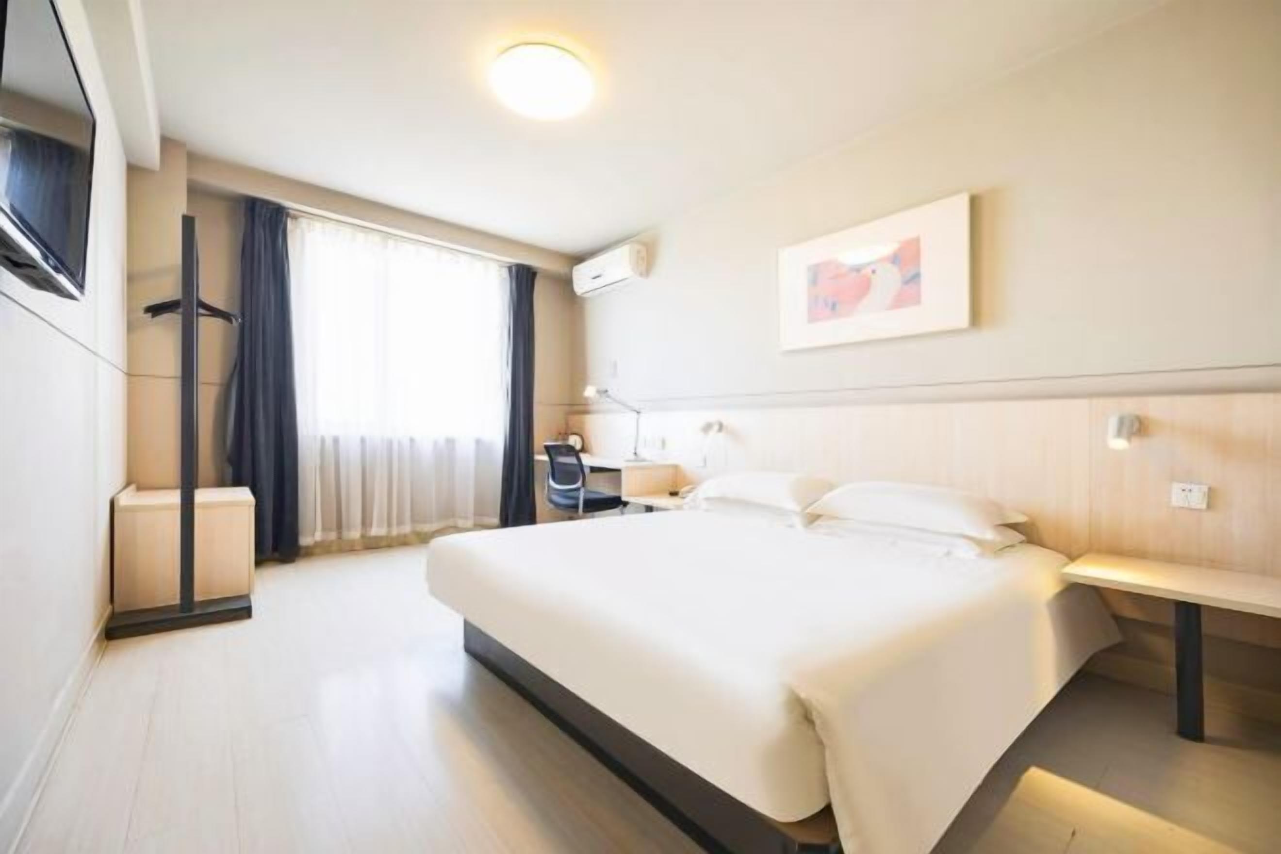 Wi-Fi de cortesia, roupa de cama