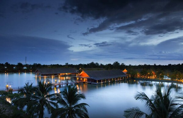The Farm Resort And Restaurant - Kabin Buri District