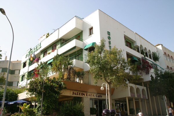 Hostal Alhambra - Nerja