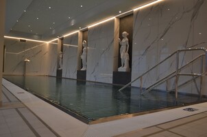 Piscina interna