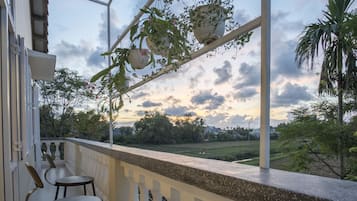 Villa de Luxo, 3 quartos, vista para o pátio (Field View) | Varanda