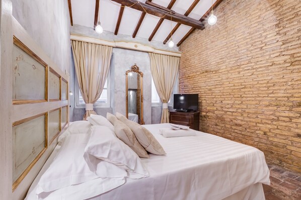 Apartamento, 1 quarto, banheira de hidromassagem | Roupa de alta qualidade, quartos insonorizados, ferro/tábua de engomar 