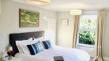 Casa de Luxo | 5 quartos, lençóis de algodão egípcio, com decoração personalizada