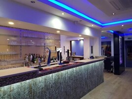Bar (no alojamento)