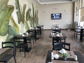 Alimentação e bebidas