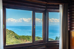 Duplex Room with Fireplace | Vista do quarto