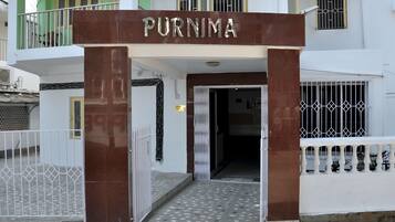 Fachada da propriedade