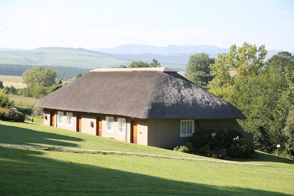 The Nest Drakensberg Hotel - Cathkin Park