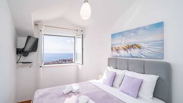 Apartamento (Apartments Isabora - Comfort Three-Be) | Escrivaninha, ferros/tábuas de passar roupa, Wi-Fi de cortesia