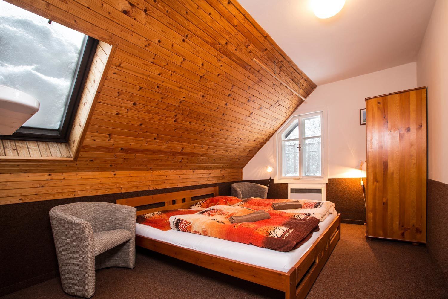 Chalet, Multiple Bedrooms, Mountain View, Slope side (Chata Alice+electricity) | Secretária, berços/camas para crianças grátis, camas desdobráveis 