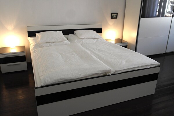 Tower Apartments - Prague