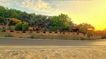 Fachada da propriedade