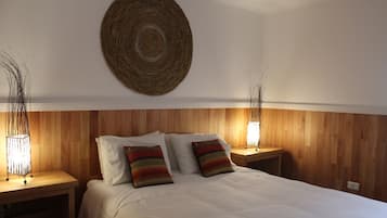 Quarto Duplo Standard, 1 cama de casal | Ferro/tábua de engomar, berços/camas para crianças grátis