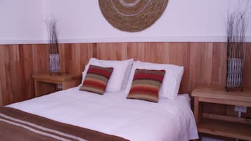 Quarto Duplo Standard, 1 cama de casal | Ferro/tábua de engomar, berços/camas para crianças grátis