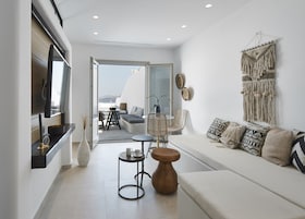 Villa Elite, piscina privativa (Heated Infinity Pool) | Lençóis italianos Frette, roupa de alta qualidade, minibar