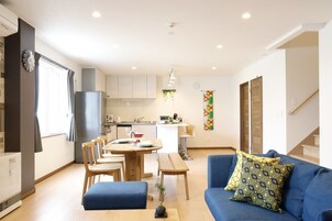 Apartamento, não fumadores (AOI 1) | Sala de estar | TV de ecrã plano 