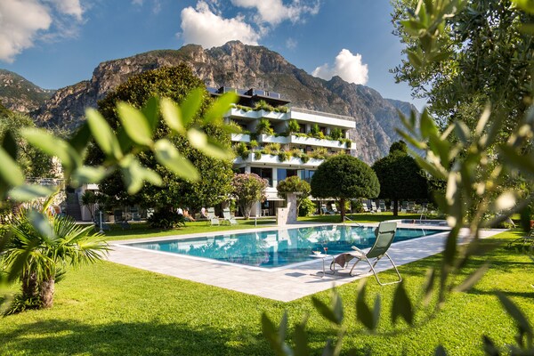 Hotel La Fiorita - Limone Sul Garda