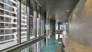 Piscina interior 