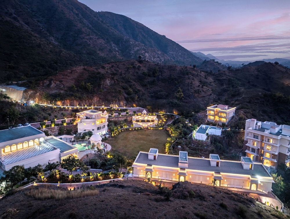 Sayaji Resort And Spa Udaipur - Gujarat