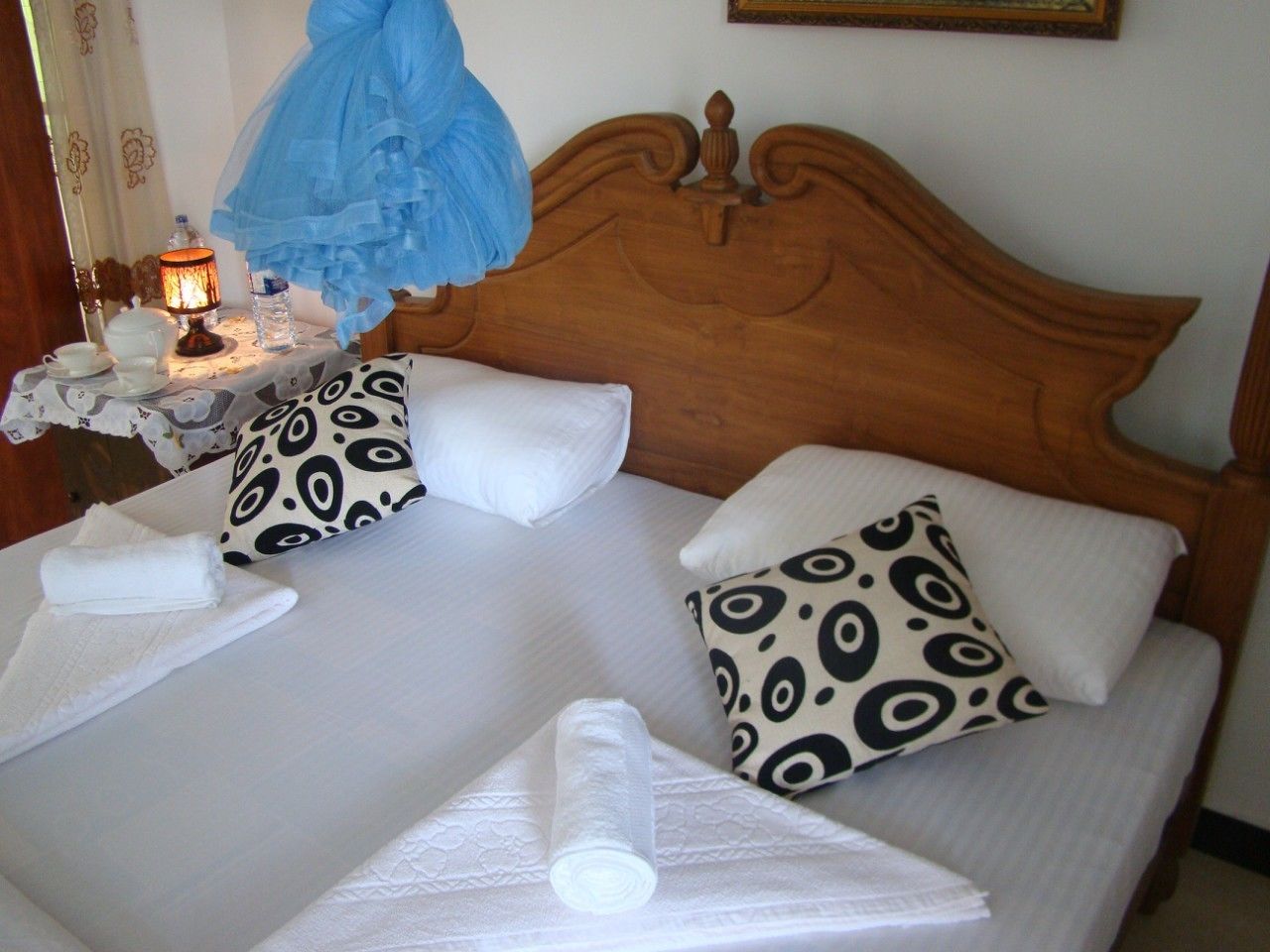 Quarto casal, 1 cama de casal | Banheiro | Chuveiro, produtos de toalete grátis, toalhas de banho 