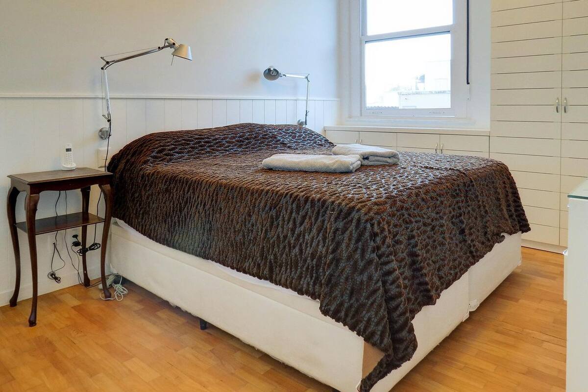 Roupa de cama fornecida 