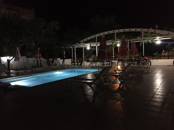 Sunset Apart Otel - Çalış Beach