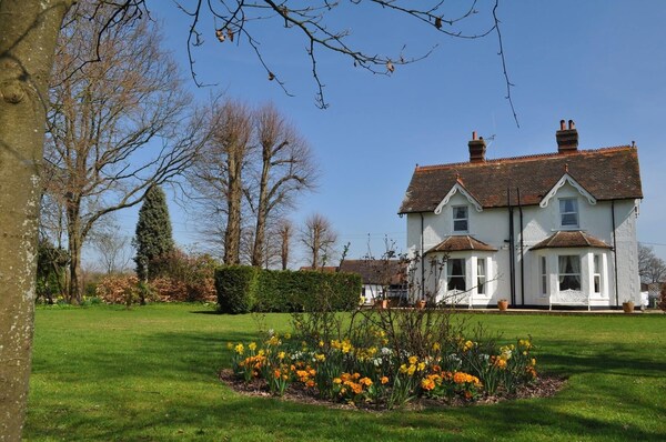 Hookwood Lodge London Gatwick - Aéroport de Londres Gatwick (LGW)