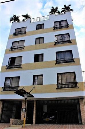 Fachada da propriedade