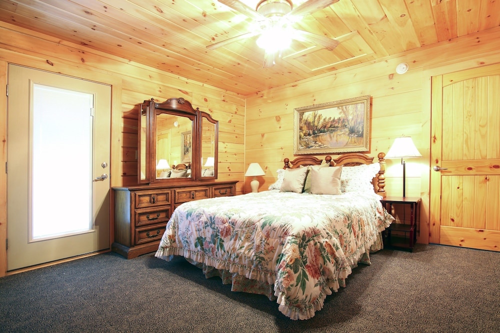 Sewanee Creek Log Cabin En La Espectacular Cascada De Montaña - Tennessee