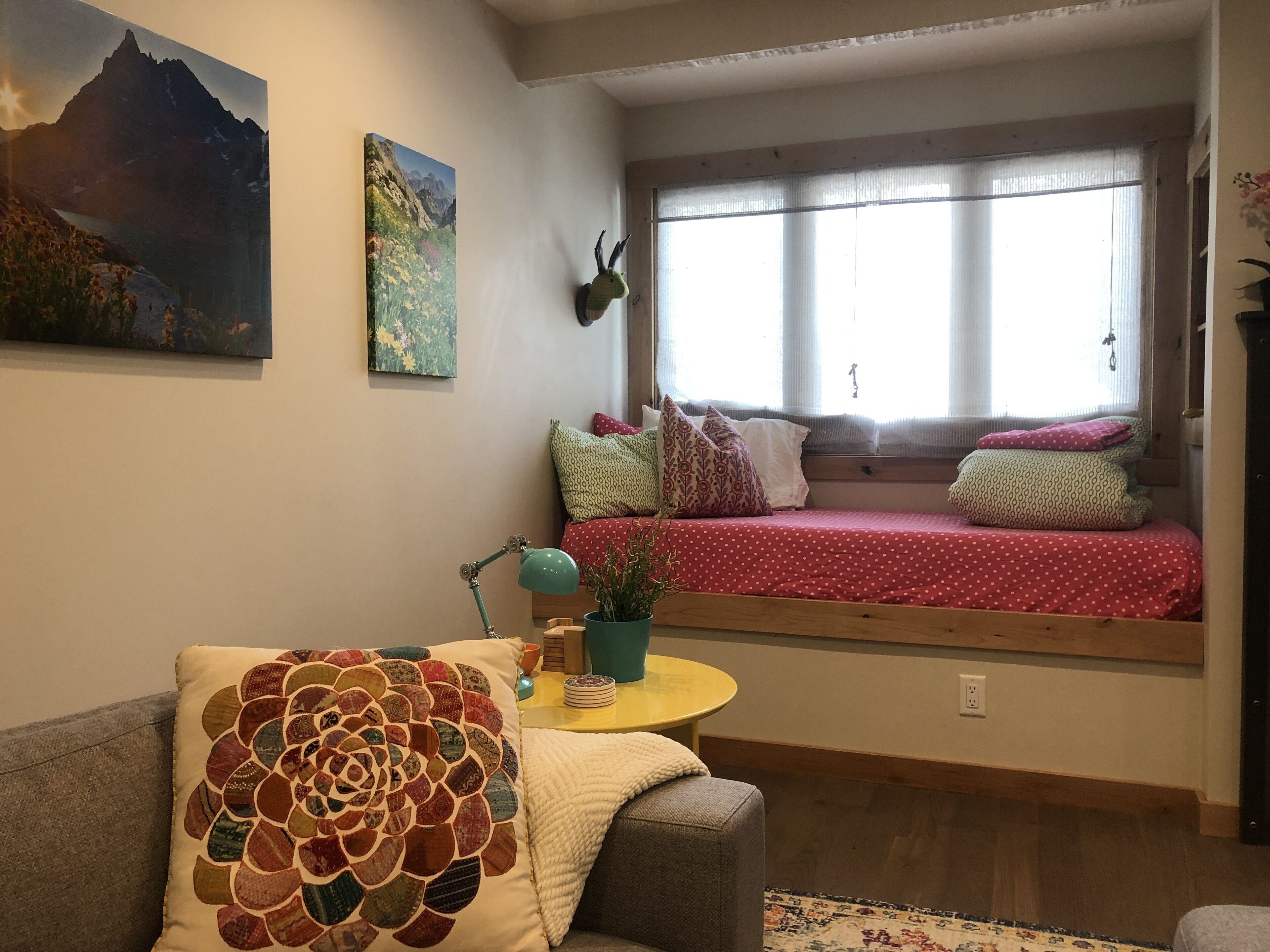 Light And Bright Aspens Gem! - Teton Village, WY