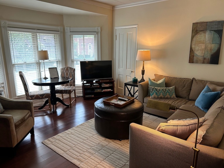 Comfort And Charm - Stay In St. Paul's Favorite Rental In Historic Summit Hill! - Minnesota